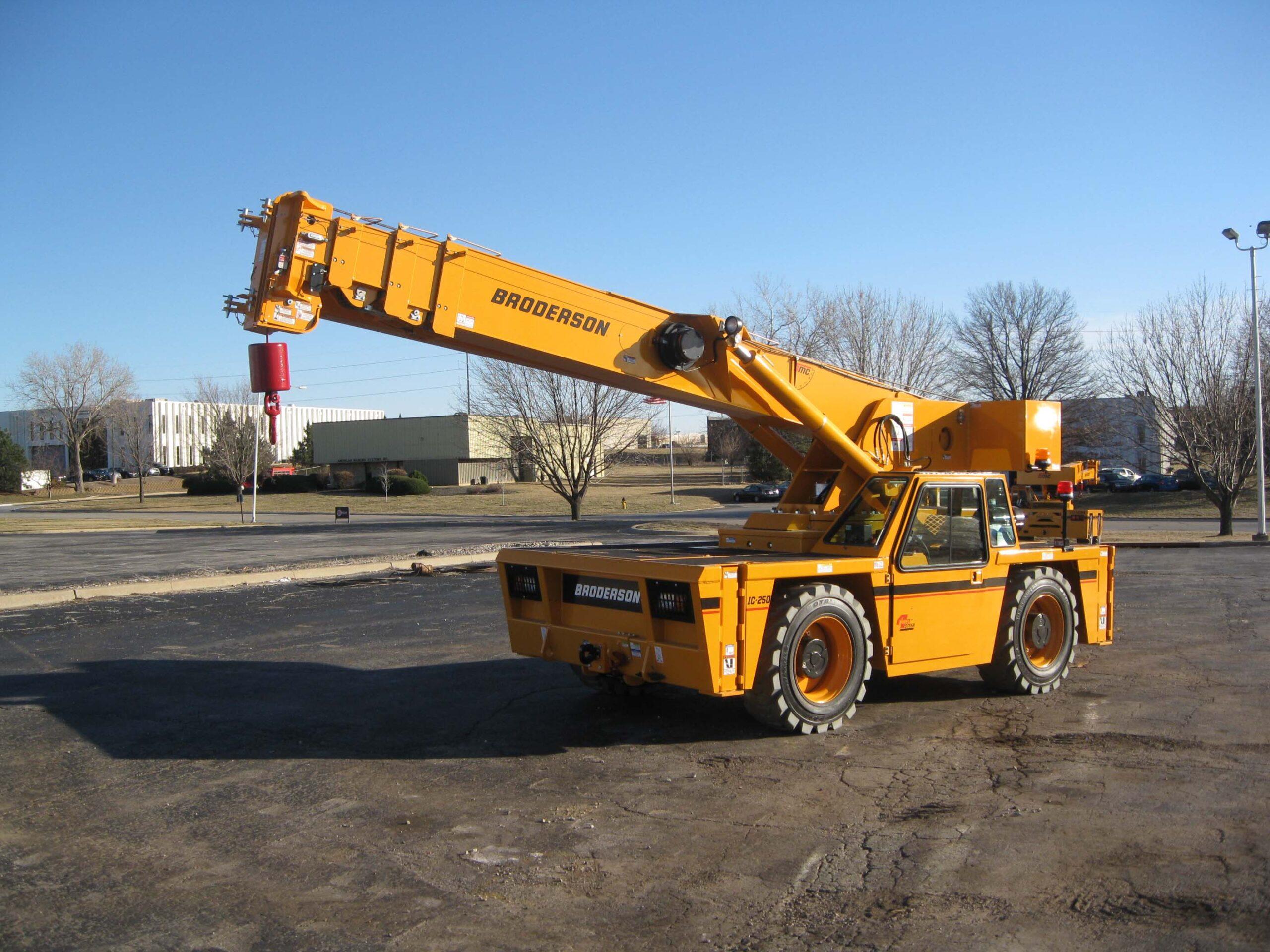 Broderson IC-250 Mobile Crane | AllMachines