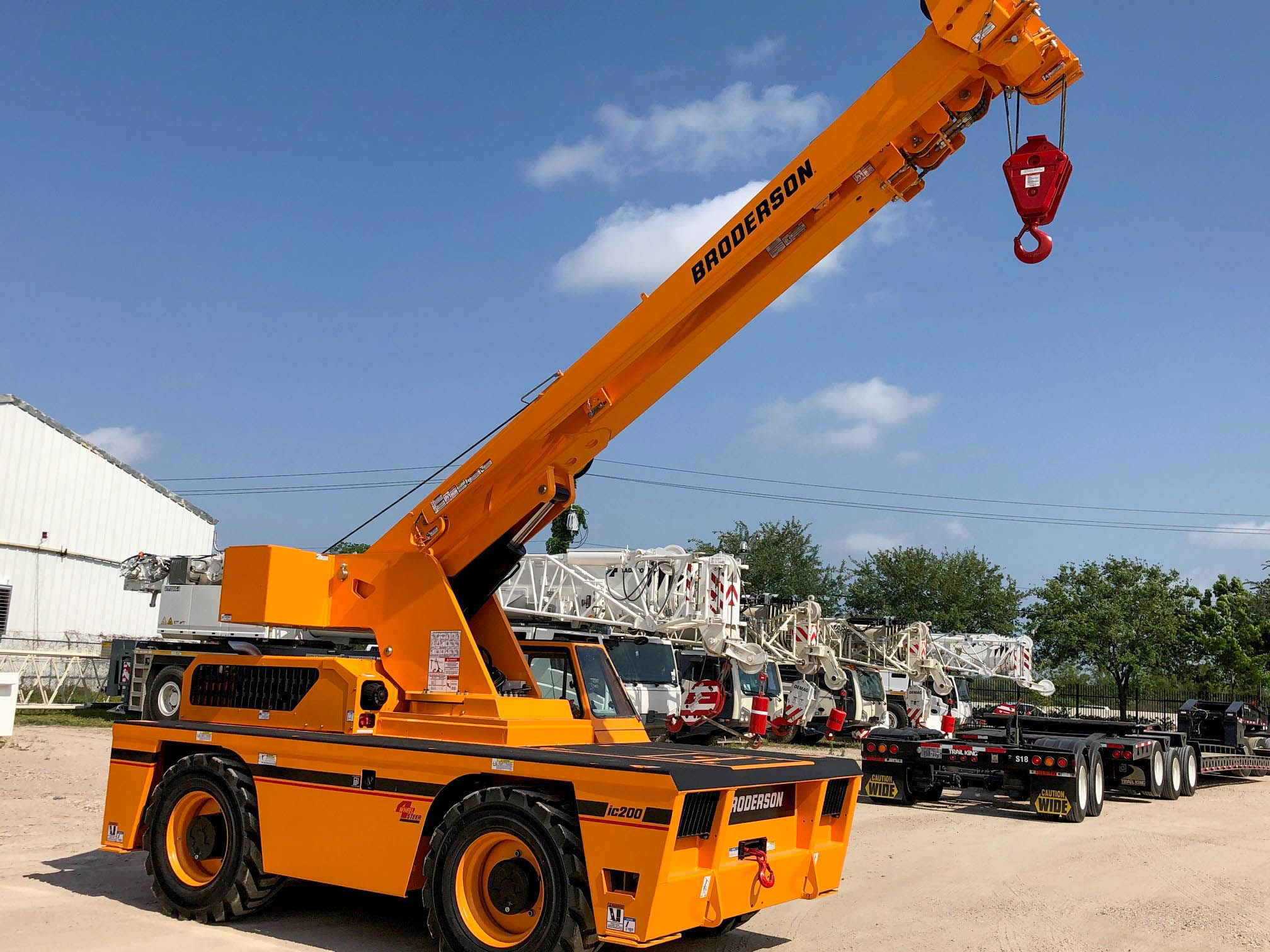 Broderson IC-200-2SJ 4X4 Mobile Crane | AllMachines