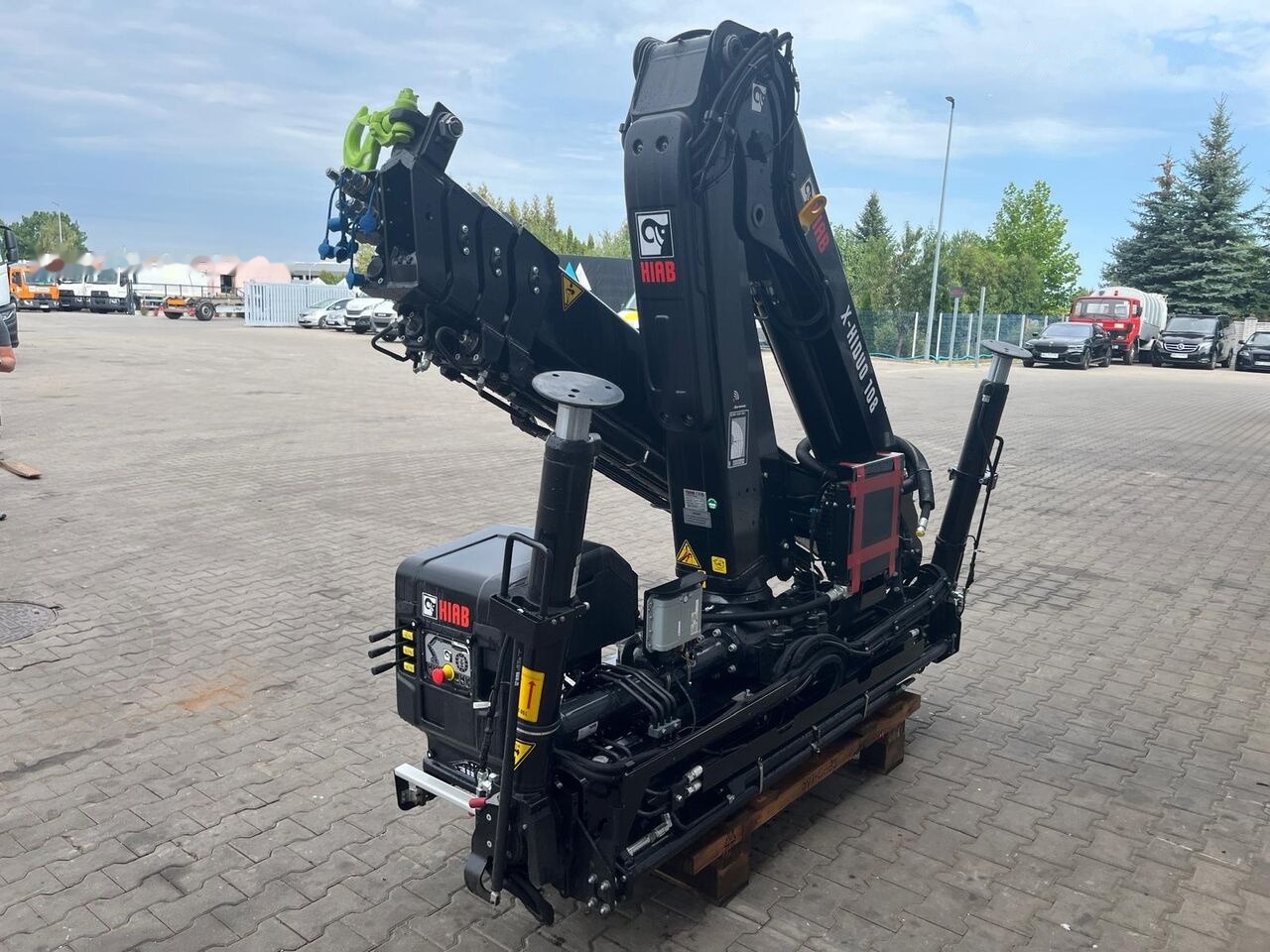 Hiab X-HiDuo 108 Mobile Crane | AllMachines