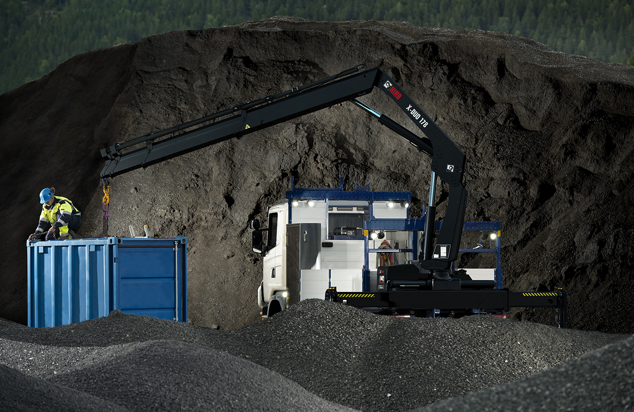 Hiab X-DUO 178 Mobile Crane | AllMachines