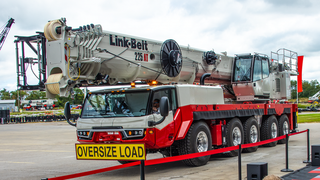 Link Belt 225 AT Mobile Crane | AllMachines