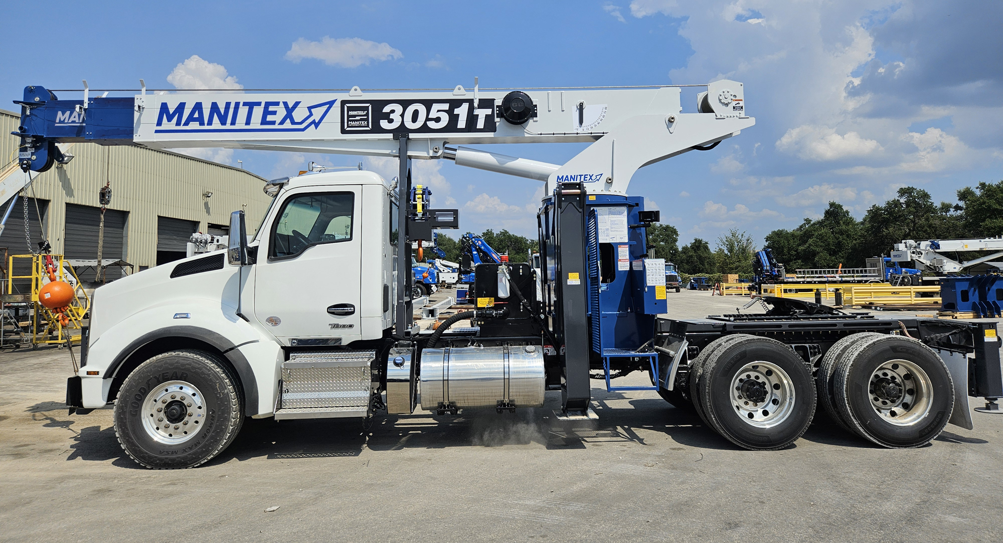 Manitex 3051 T Mobile Crane | AllMachines