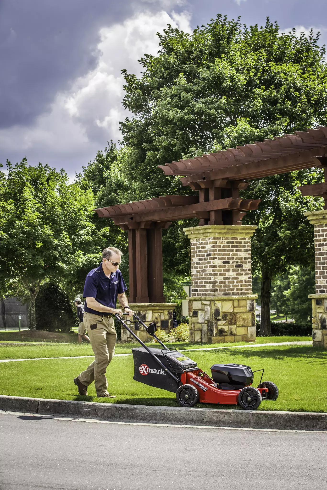 Exmark 21-in Cutting Deck Powered by Flex-Force