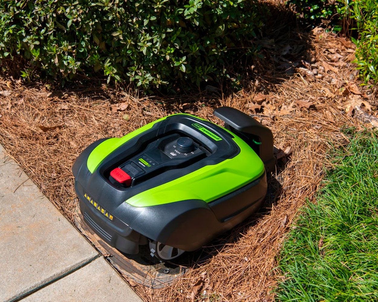Greenworks Optimow 50H Robotic Mower (Premium Bundle)