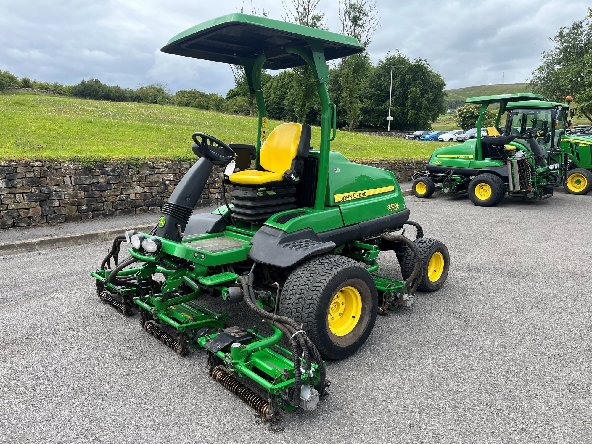 John Deere 8700A PrecisionCut Mower | AllMachines